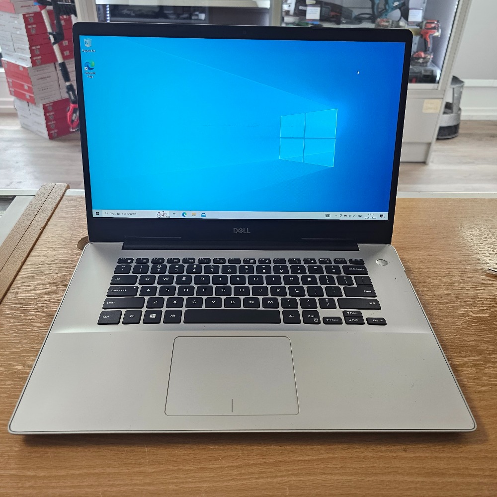 Pre-owned Dell Inspiron 5580 Laptop - i3-8145u 4GB 128GB SSD Windows 10 ...